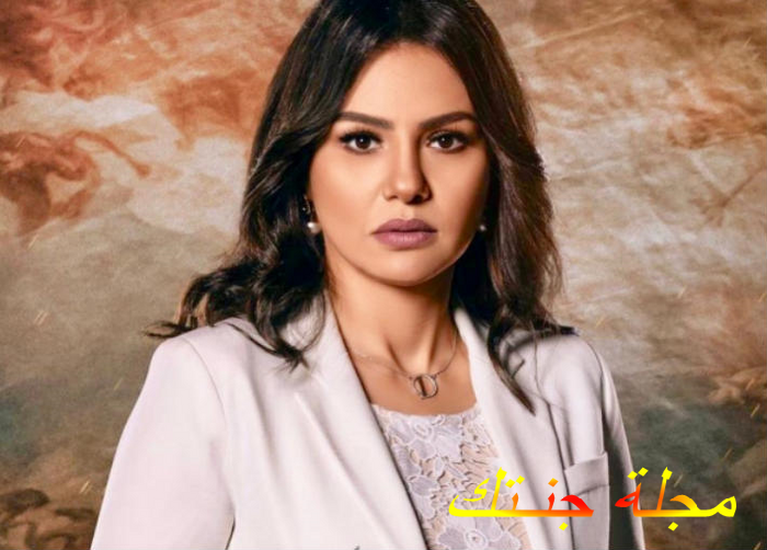 دينا فؤاد صور وتفاصيل عن عمرها وطولها ووزنها وديانتها